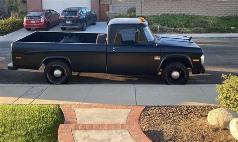 1971 Dodge D100 Stepside