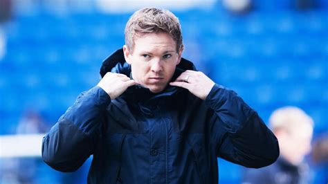 Trainer Julian Nagelsmann Hat Den Fc Bayern München Weiter Im