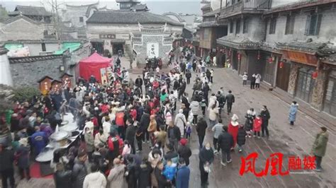 多地春节假日旅游复苏回暖：凤凰古城烟火气回归中国政库澎湃新闻 The Paper
