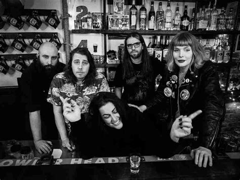 News Couch Slut Announce New Album You Could Do It Tonight New Noise Magazine