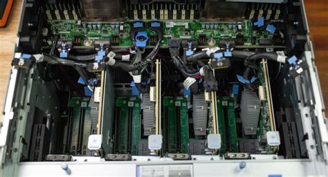 Dell Poweredge Xe9680 终极 Ai 动力源