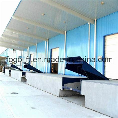 Loading And Unloading Fixed Dock Ramp China Dock Leveler And Yard Ramp