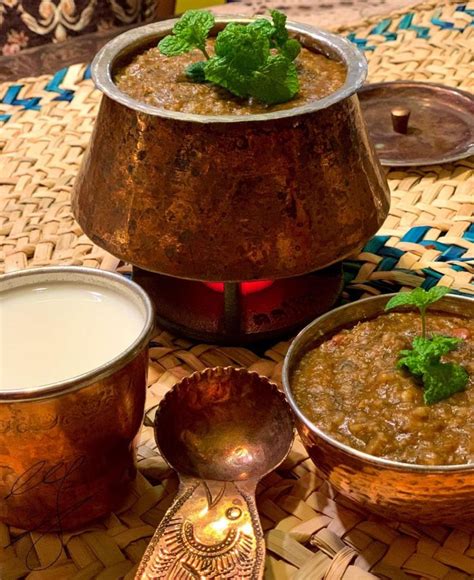 طرز تهیه آش سماق ساده و خوشمزه برای همدان با بلغور گوشت گوسفندی