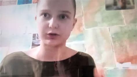 “mein Körper Meine Sache” Junge Russin Kämpft Um Nackte Tatsachen