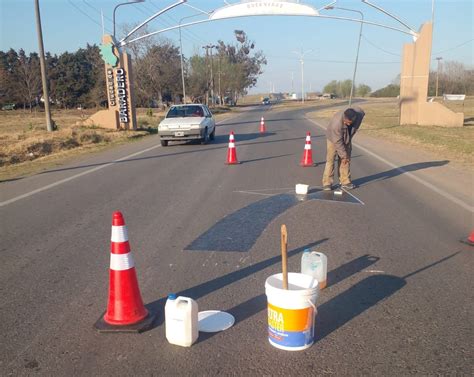 Señalización En La Salida De La Ciudad Zona Acceso Baradero Te Informa