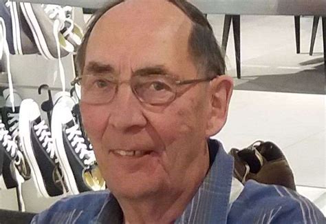 Obituary Sandy Wright