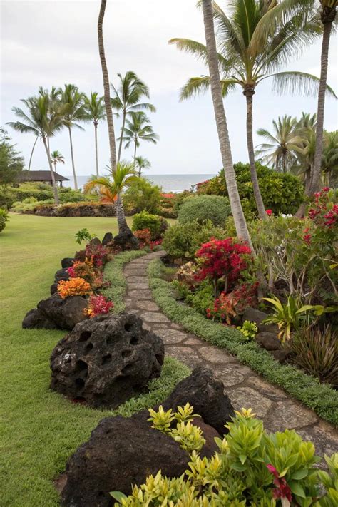Stunning Hawaiian Landscape Design Concepts Light And Layer