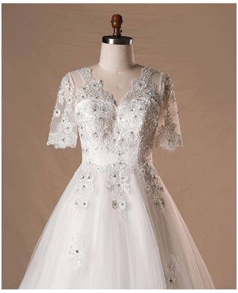 Plus Size Beaded Lace Tulle Wedding Dress With Short Sleeves Mn001