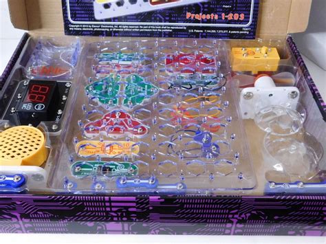 Elenco Snap Circuits Arcade Electronics Exploration Kit