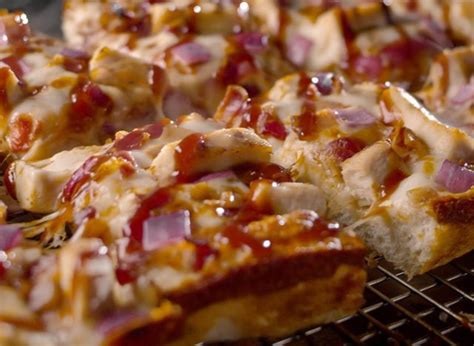 6 Pizza Chains That Have The Best Crust — Eat This Not That