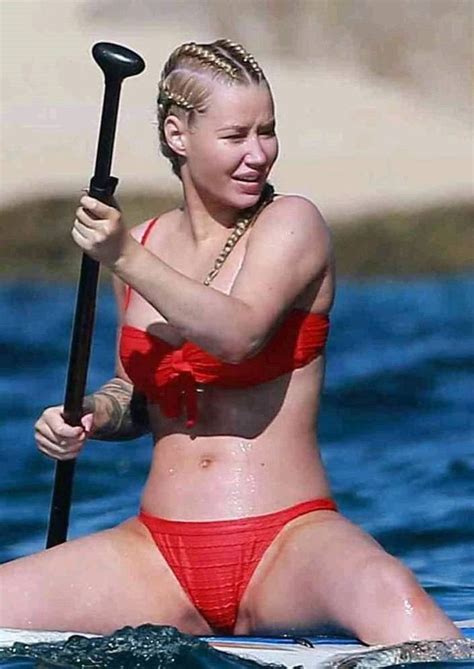 Pin By Travis Hale On Iggy Azalea In 2022 Beyonce Hair Color Iggy Azalea Slutty Halloween