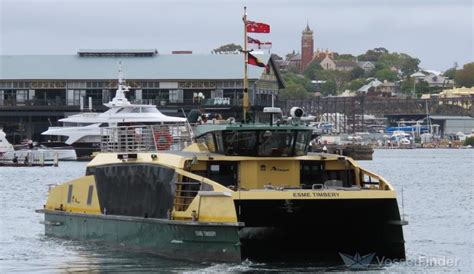 Esme Timbery Passenger Ship Details And Current Position Mmsi