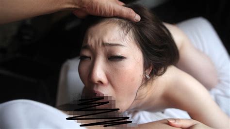 Sexするなら絶対 地方の人妻！！ヤリたい盛りの奧さんたち 平日昼間はイケない浮気タイム 清楚に見えて実はヤリマン？旦那は知らない愛妻の淫ら