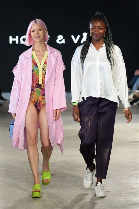 Host And Var Spring 2023 Fashion Show The Impression