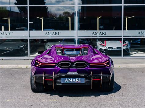 Viola Mithras Lamborghini Revuelto