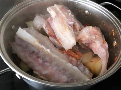 Cómo Hacer Fumet O Caldo De Pescado Casero