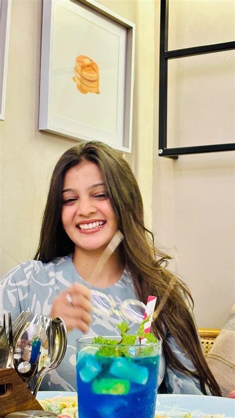 nancy goyal h na 🦋 instagram