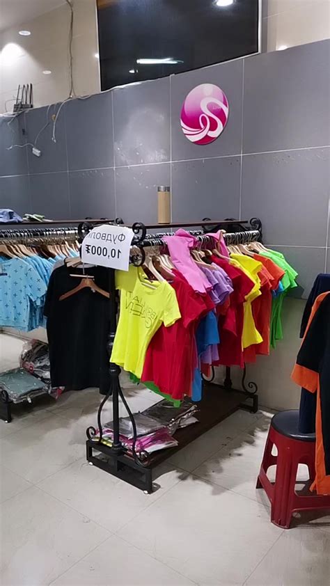 🎀4 сарын 01 мэнд хүргэе хөөрхөнүүд минь 🎁 Азтантай лайв💎 Манай дэлгүүр инээдмийн баярт зориулан