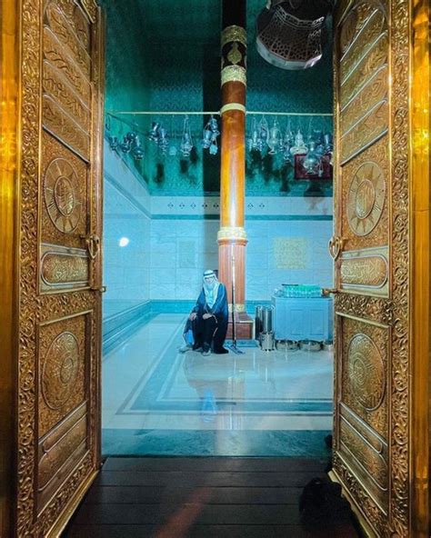 Foto Langka Isi Kabah Diungkap Akun Twitter Masjidil Haram