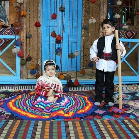 می جوون یاری دگوده بو قبای گالشی 😍💃💃👏👏 کوچولو های شمالی با لباس