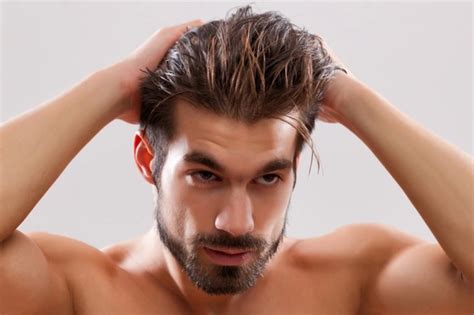 How To Choose The Right Hair Gel For Your Hair Type