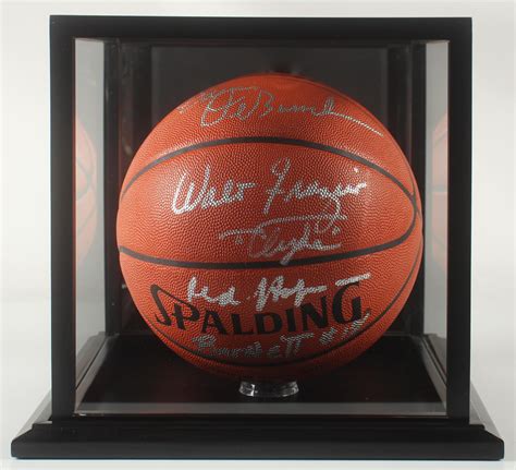 Knicks Greats Nba Basketball Signed By 4 With Walt Frazier Dave Debusschere Red Holzman