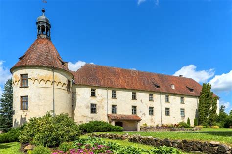 Jaunpils Castle Latvia Stock Image Image Of Look Castles 57161939