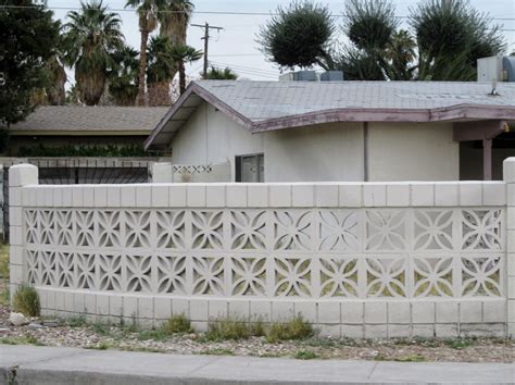 Gambar Rumah Dinding Grc Claire Langdon