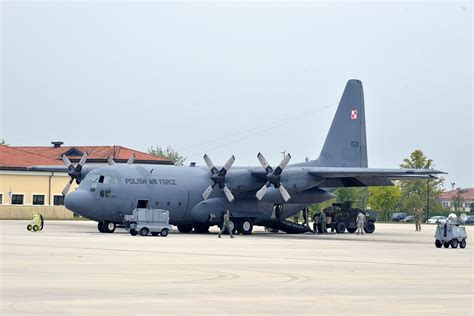 Poland Sends Formal Request To Buy Five C 130H Hercules Transport Aircraft