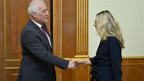 Նախագահ Վահագն Խաչատուրյանն ընդունել է Եգիպտոսի դեսպան Սերենադ Գամիլին Youtube