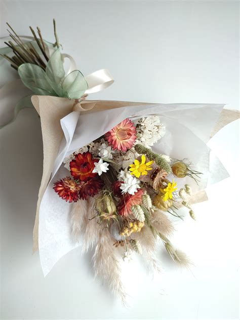 Small Dried Flower Posy Arrangements Perfect For Ting Iris And Teasel