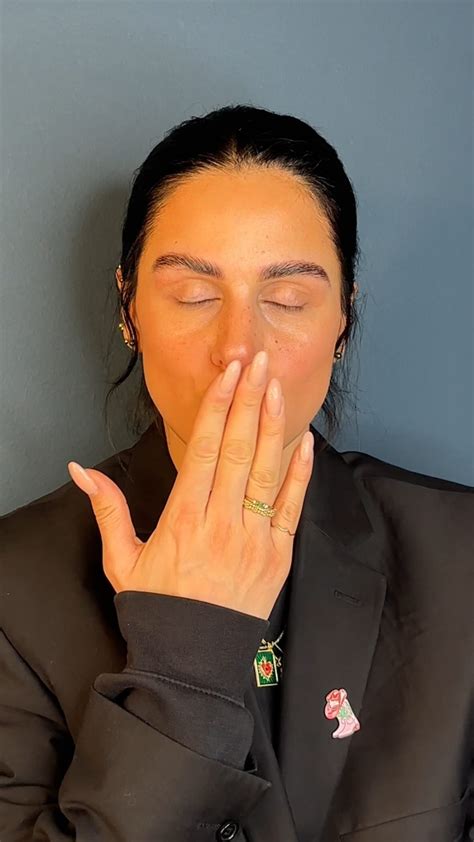 Salon Nails Lashes Brows Makeup📍tbilisi გაალამაზე ქალთა დღე აჩუქე სილამაზე Nail Bar ის