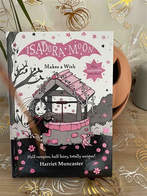 Review Isadora Moon Makes A Wish By Harriet Muncaster V