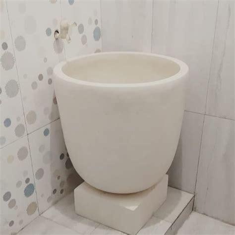 รวม 34 ไอเดียห้องน้ำตักอาบ ได้บรรยากาศย้อนยุค อาบน้ำเย็นฟินๆ