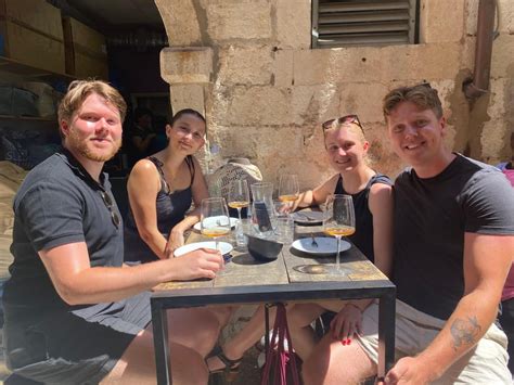 Tiny Wine Experience