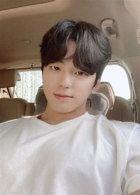 Kim Min Kyu Height Weight Age Family Biography Facts