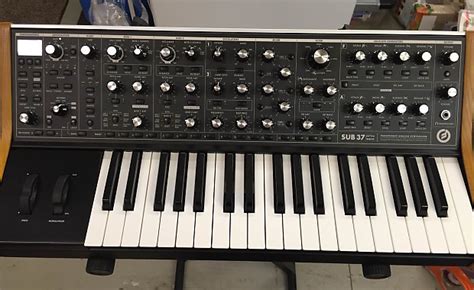 Moog Sub With Road Case Reverb