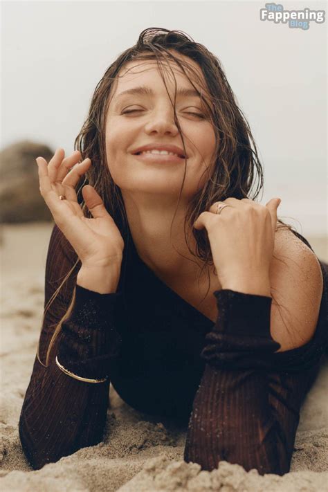 Miranda Kerr Sexy Vogue Magazine Photos Onlyfans Leaked Nudes
