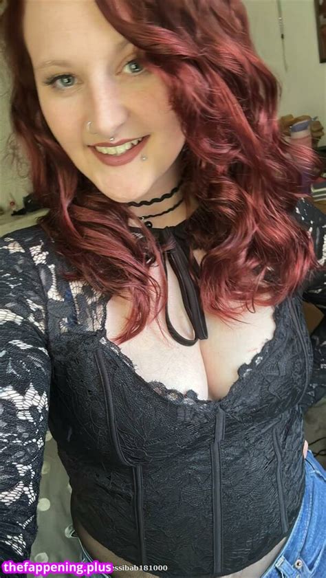 Swindon Girls Beck Vaux Piercedpetite Swindontownwfc Nude OnlyFans Photo 1 The