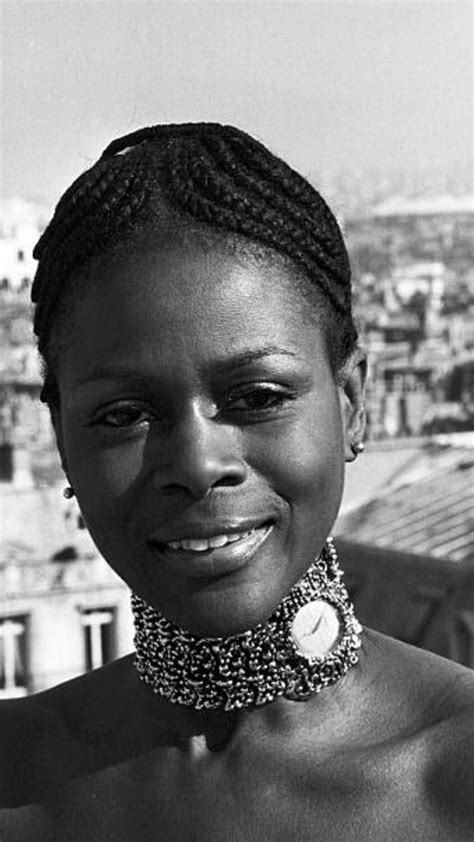 Nia Went Peea Omorashi Artwork Omoorg