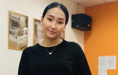 Яаралтай үед ямар утсаар холбоо барих вэ