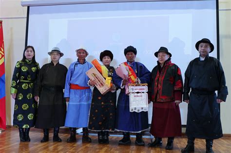 Сэлэнгэ түмэн 🇲🇳🇲🇳🇲🇳 Баянгол сумын удирдлагын баг хамт олон улс аймаг сумын аваргууддаа