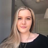 Julia Voll Hansen Linkedin