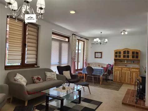 Нова Къща с 3 спални и басейн в хубаво балканско село с Славейково Област Габрово