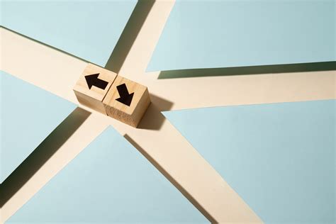 Managing Bidirectional Relationships In Sqlalchemy With Backref And Backpopulates