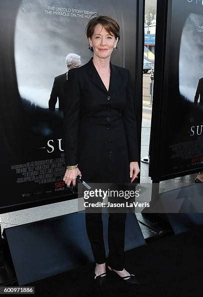 Actress Ann Cusack Attends A Screening Of Sully At Directors Guild News Photo Getty Images