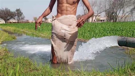 Popper Desi With Huge Vpl