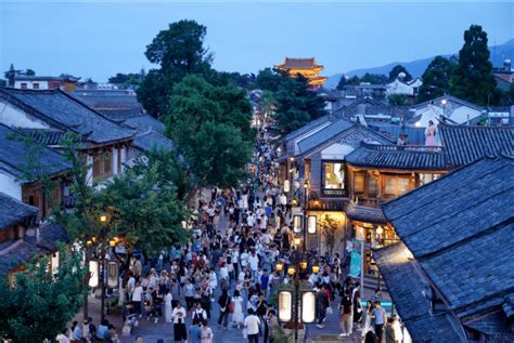 𠈌𠈌𠈌！暑期旺季，大理旅游“热”力十足游客田维星文旅