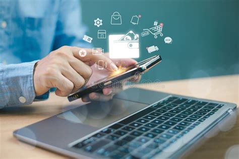 Digital Wallet Payment Icon On Internet Mobile Banking Stock Image Image Of Smartphone Credit