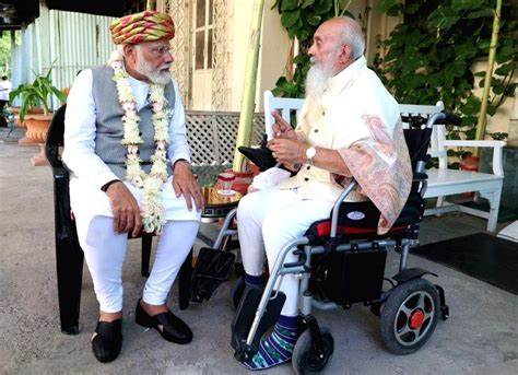 Prime Minister Narendra Modi Meets Jam Saheb Shri Shatrusalyasinhji Ay His Residence